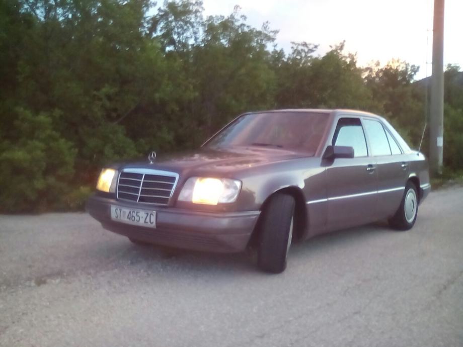 Mercedes E124 220 16v, 1994 god.