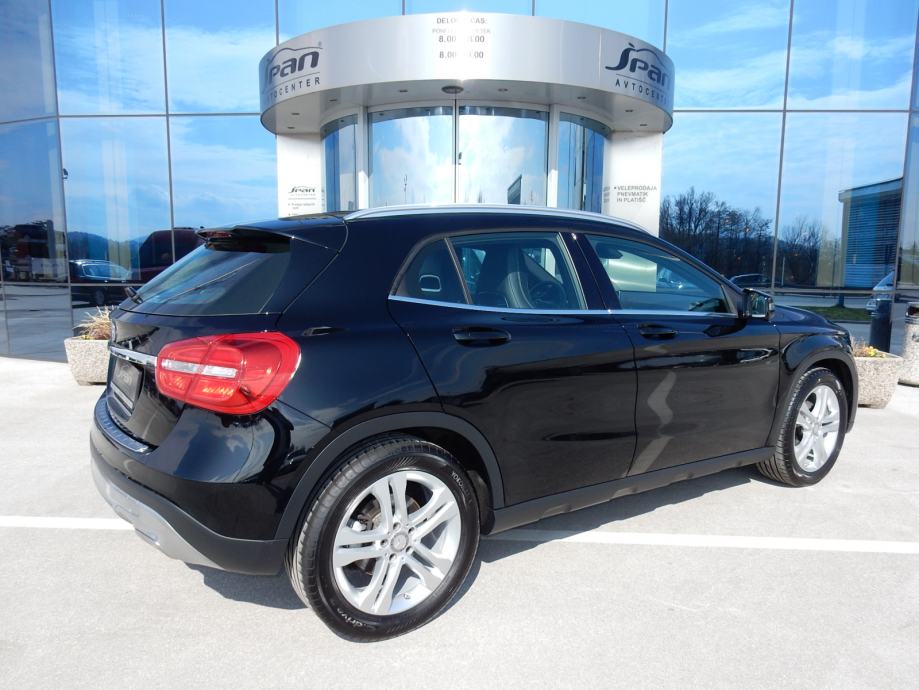 Mercedes-Benz GLA-Razred GLA 200 CDI Urban | BOGATA OPREMA. ODLIČNI ...