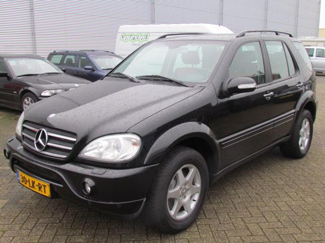 Mercedes ML 400 CDI Automatik, 2003 god.