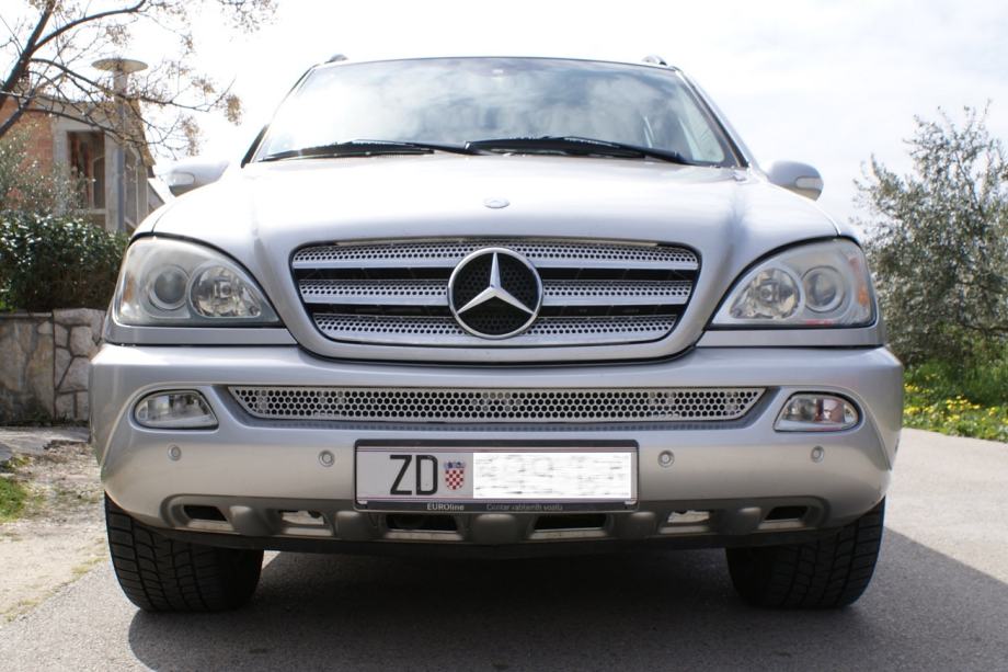 Mercedes ML 400 CDI prva reg. 10/2003, 2003 god.