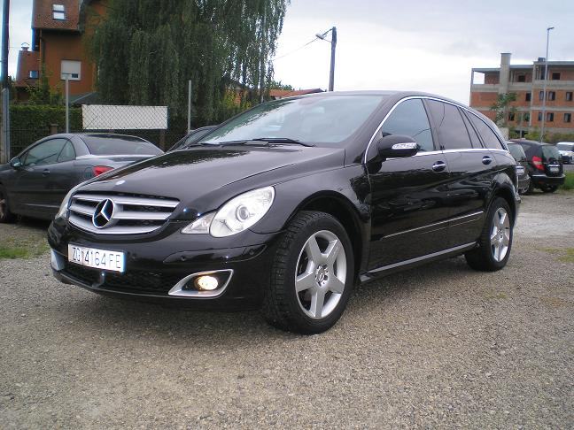 Mercedes R 4MATIC 320 CDI, 2006 god.