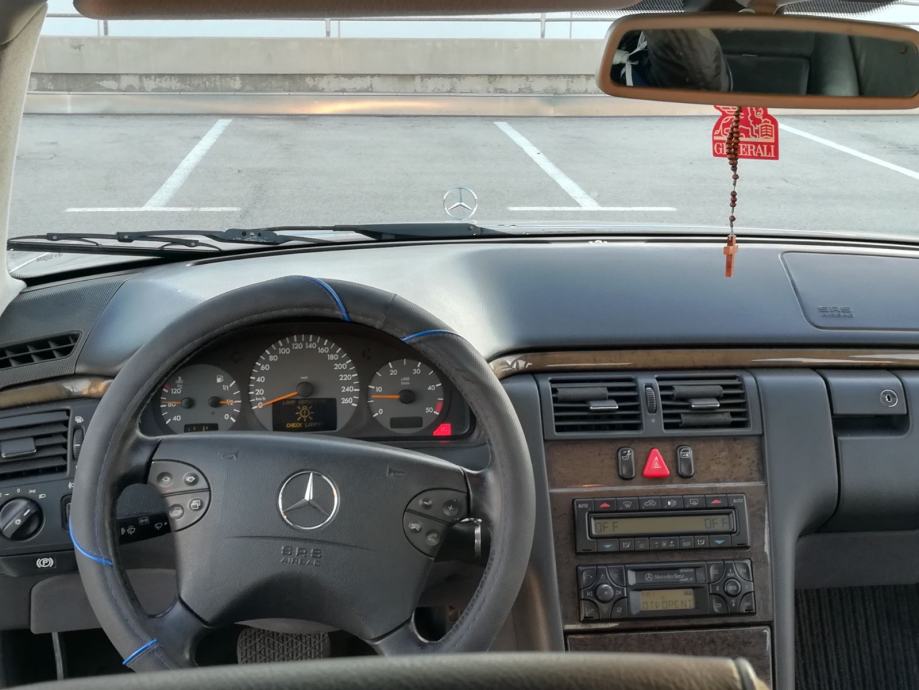 Mercedes w210 avantgard, 2001 god.