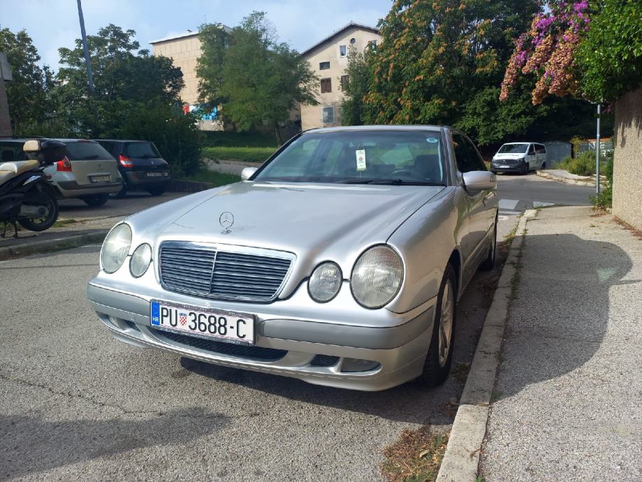 Mercedes W210 E200 kompressor, 2001 god.