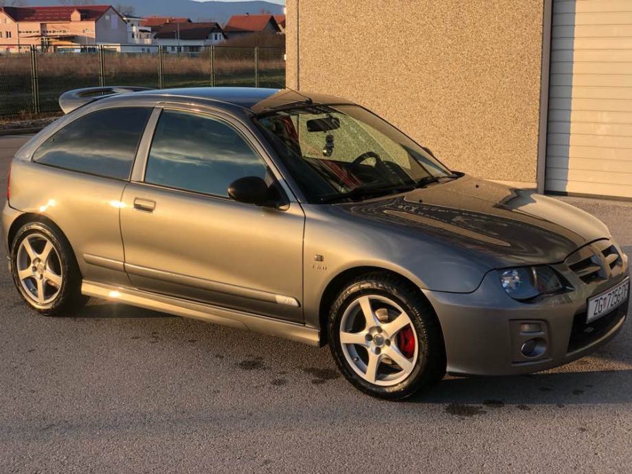 MG ROVER ZR 160, 2004 god.