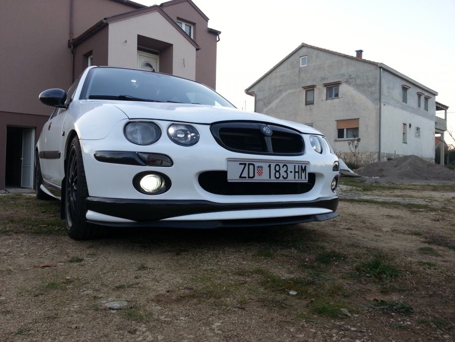 MG ZR 160, 2002 god.