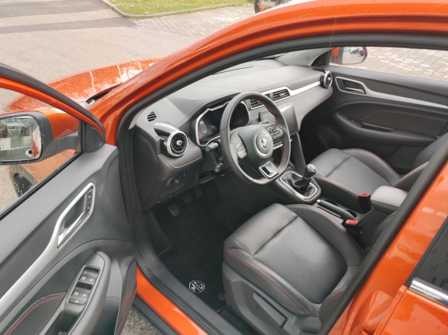 MG ZS EXLUSIVE 1.5 VTI-TECH, 2022 god.