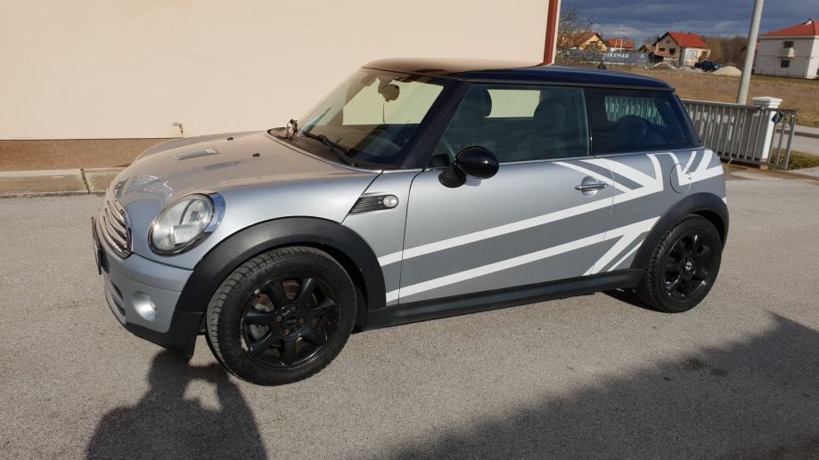 **MINI Cooper 1.6 Turbo Diesel **, 2009 god.