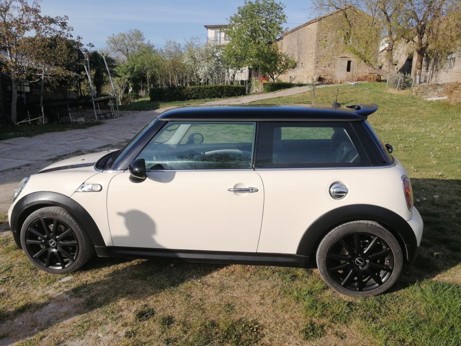 MINI Cooper S 1,6 turbo, 2010 god.