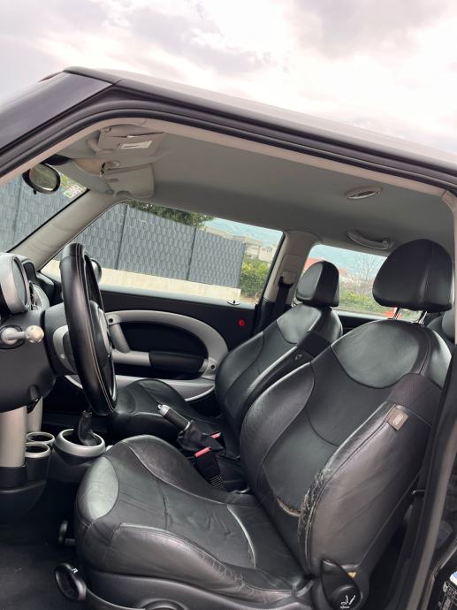 MINI Cooper 1.6i R50, 2002 god.