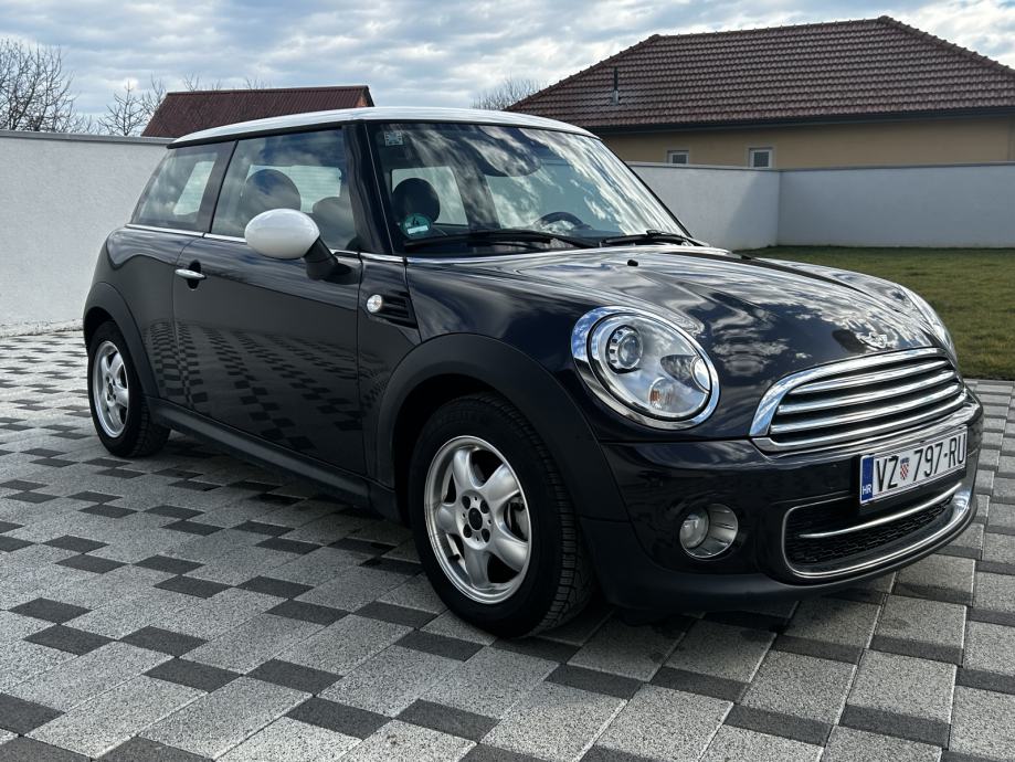 MINI Cooper 2.0D ***Automatik***, 2013 god.