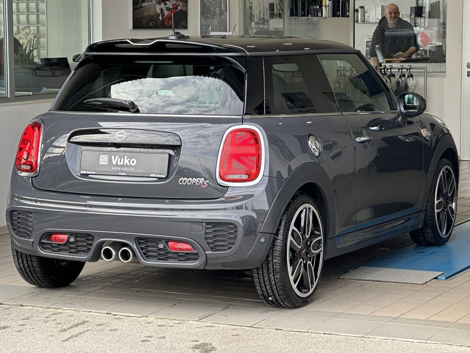 MINI Cooper S automatik JCW, 2018 god.