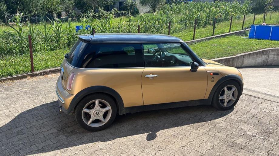 MINI Cooper Cooper automatik, 2003 god.