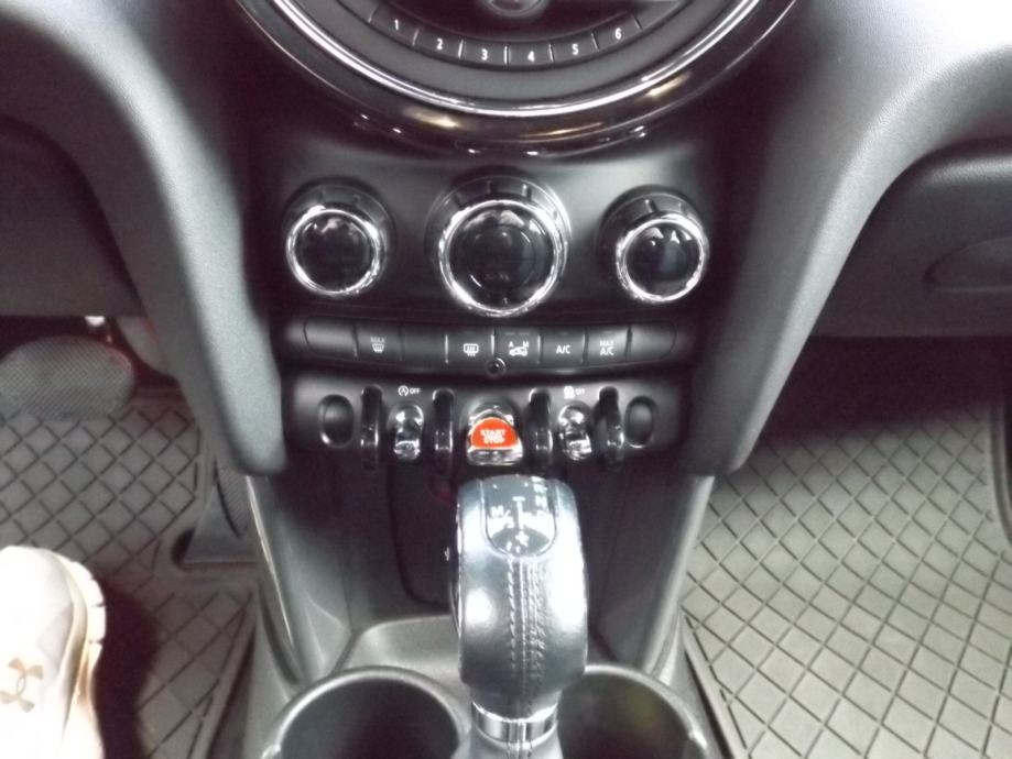 MINI Cooper Cooper automatik, 2015 god.