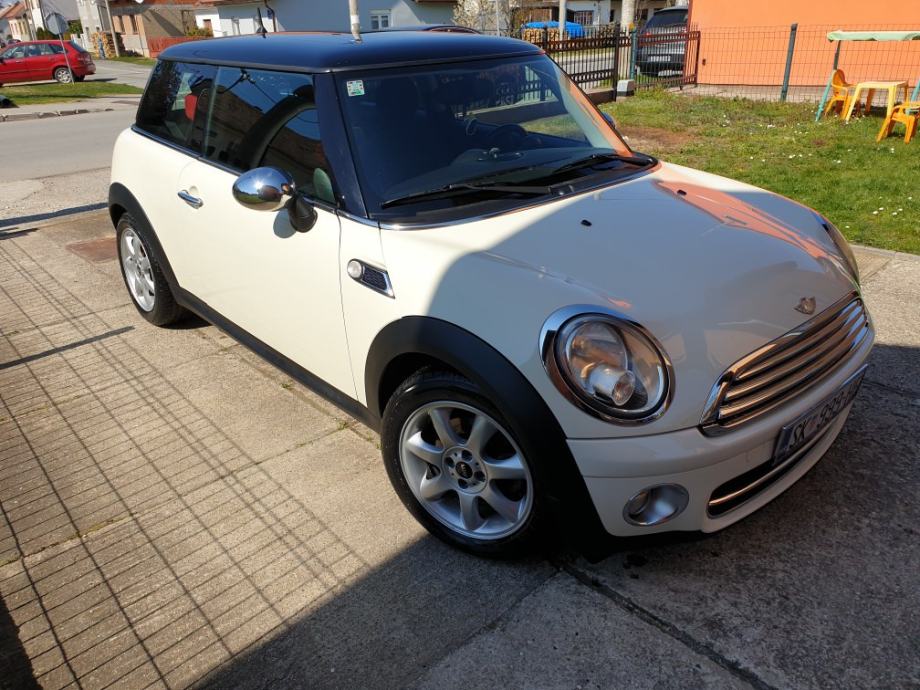 MINI Cooper Cooper D Reg do 9/2020, 2010 god.