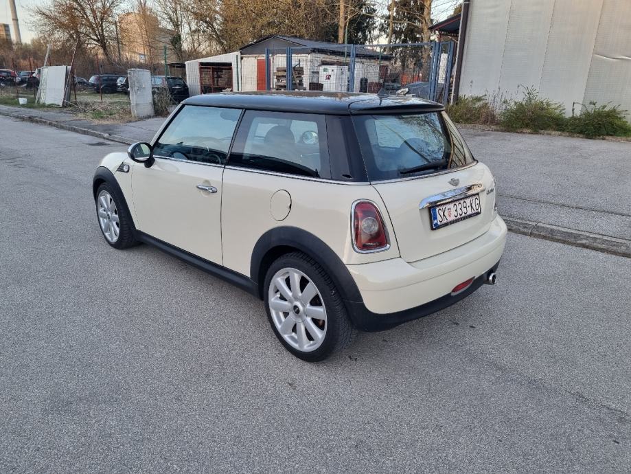 MINI Cooper Cooper D Reg do3/24, 2009 god.