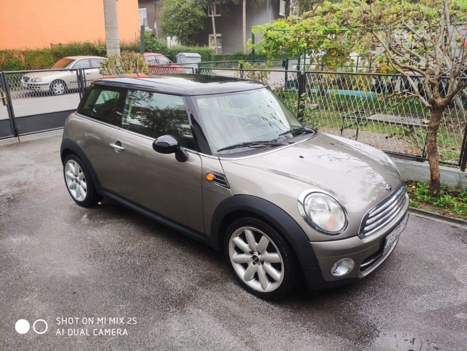 MINI Cooper Cooper D, 2011 god.
