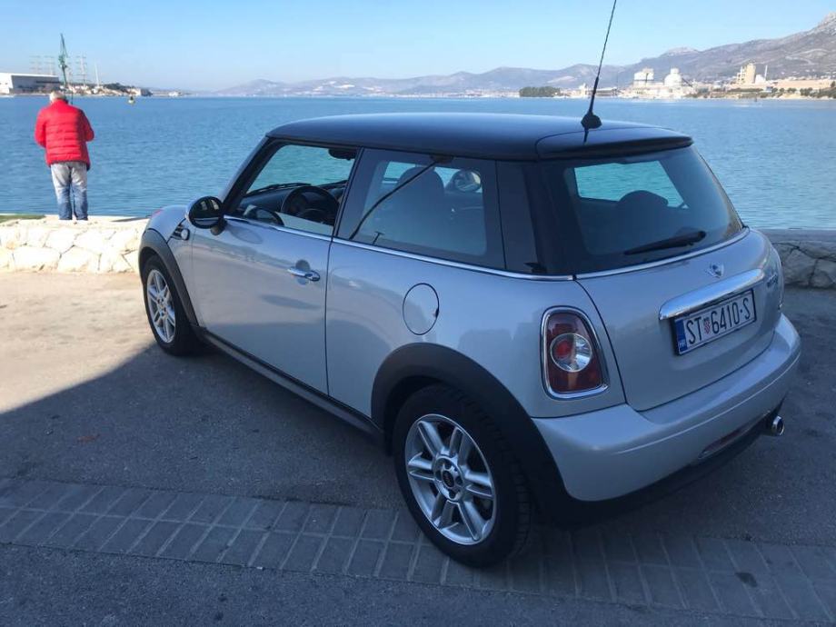 MINI Cooper D, 2011 god.