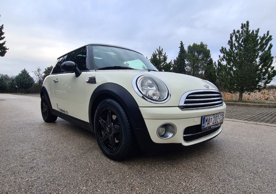 MINI Cooper Cooper D, 2008 god.
