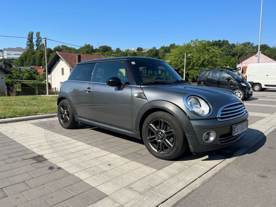 MINI Cooper Cooper D, 2009 god.