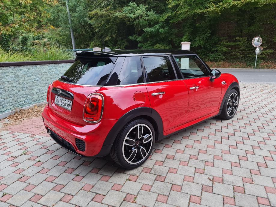 MINI Cooper D, 2015 god.