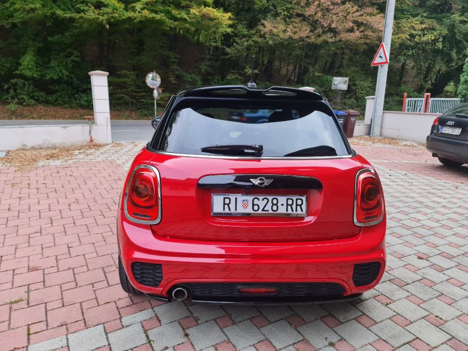MINI Cooper D, 2015 god.