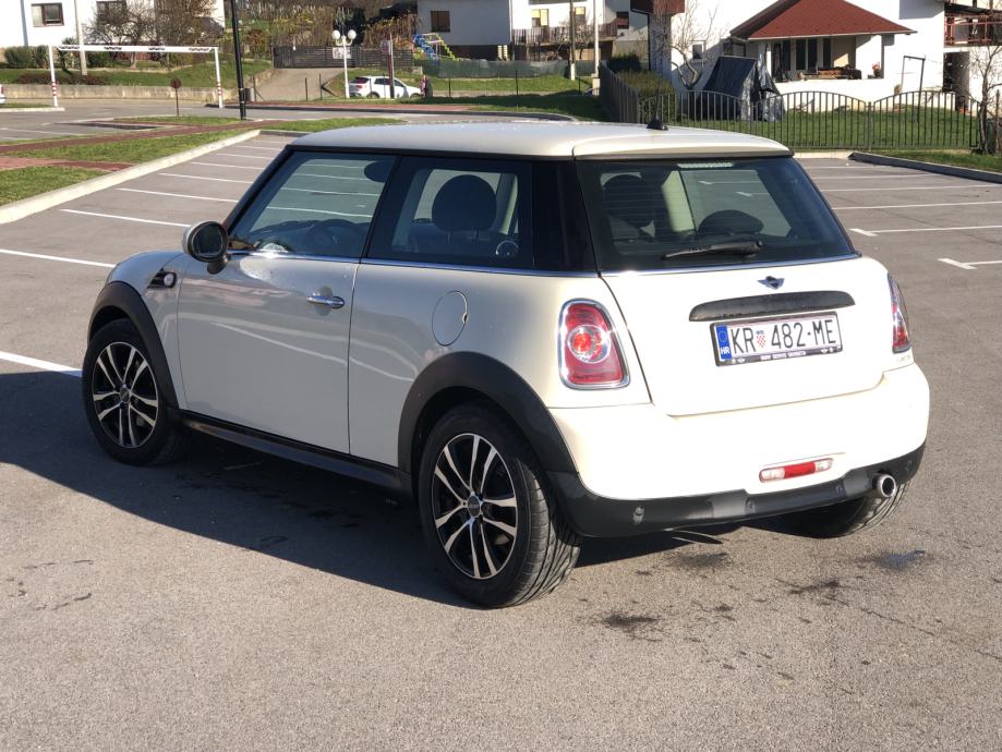 MINI Cooper Cooper D, 2011 god.