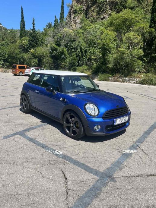 MINI Cooper Cooper D, 2011 god.
