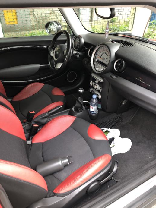 MINI Cooper R56, 2010 god.