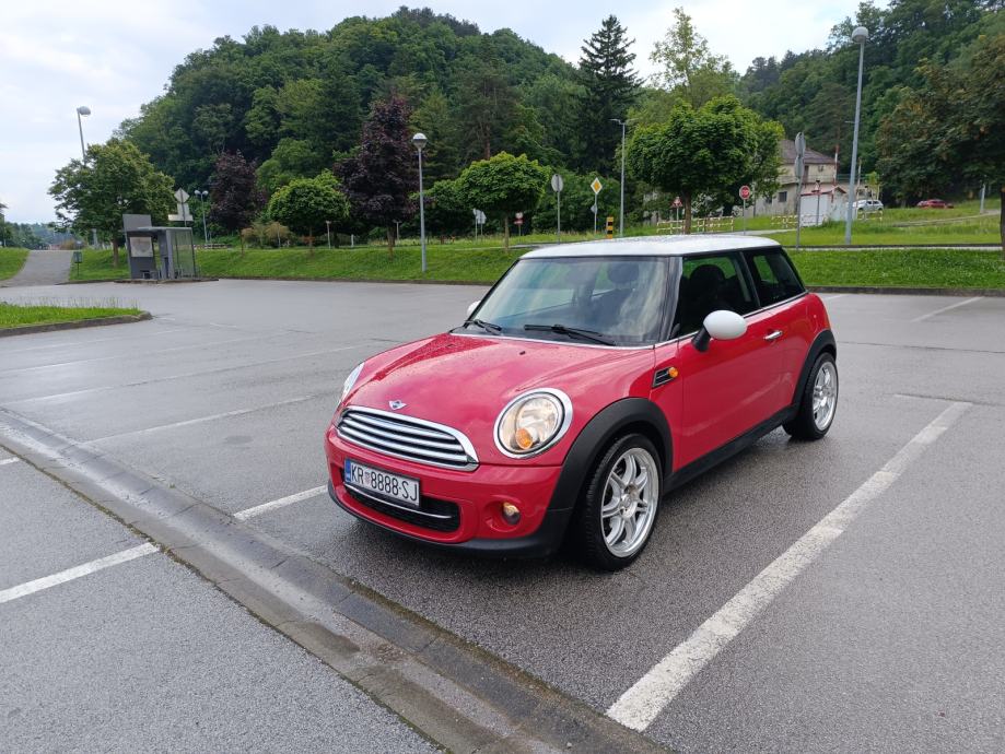 MINI Cooper D, 2011 god.