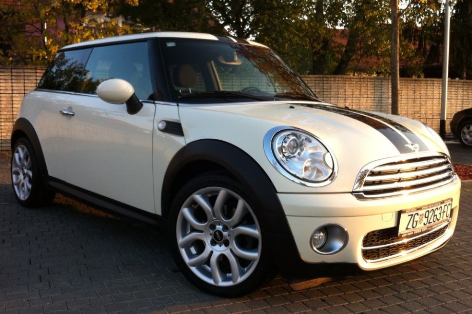 MINI Cooper D, 2010 god.