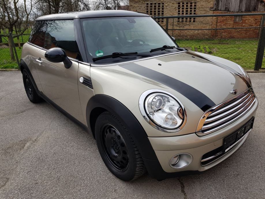MINI Cooper D, 80 kw, full oprema, model 2008. sa prijepisom, 2007 god.