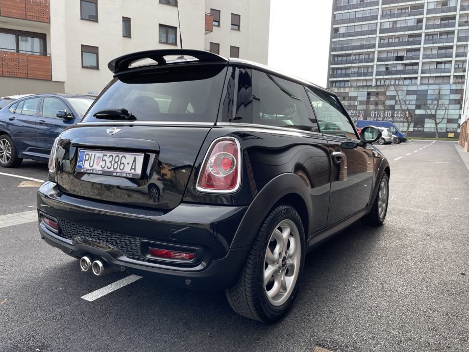MINI Cooper Cooper SD, 2013 god.