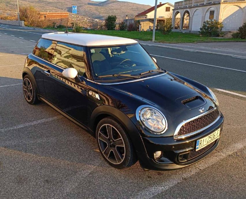 MINI Cooper Cooper SD, 2011 god.