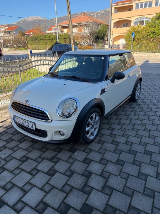 MINI Cooper Cooper, 2011 god.