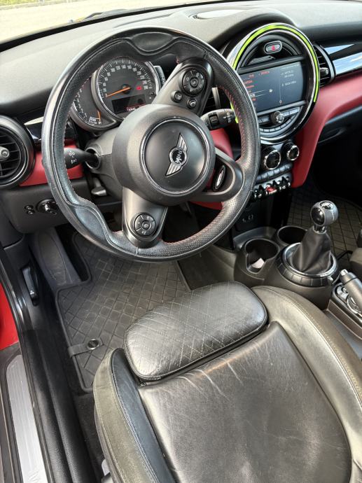 MINI Cooper Cooper, 2016 god.