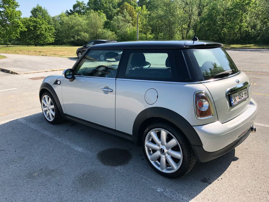 MINI Cooper D,2012.god.na ime kupca do registracije,AMEX,DINERS, 2012 god.