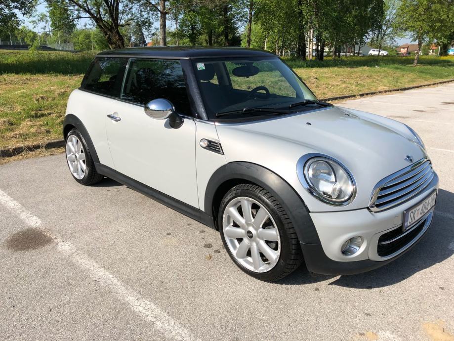 MINI Cooper D,2012.god.na ime kupca do registracije,AMEX,DINERS, 2012 god.