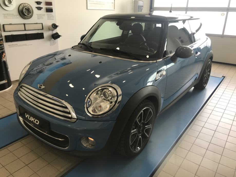 MINI Cooper D BAYSWATER, 2013 god.