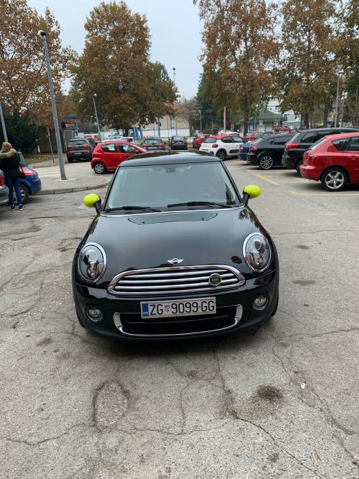 MINI Cooper One D, 2013 god.