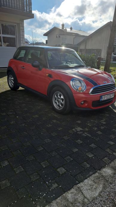 MINI Cooper ONE D 1,6diesel, 2013 god.