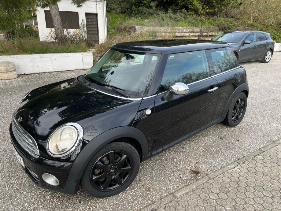 MINI Cooper D, 2010 god.