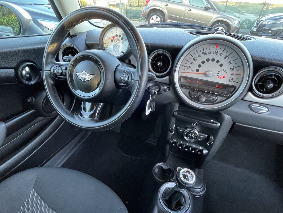 MINI Cooper D, 2011 god.