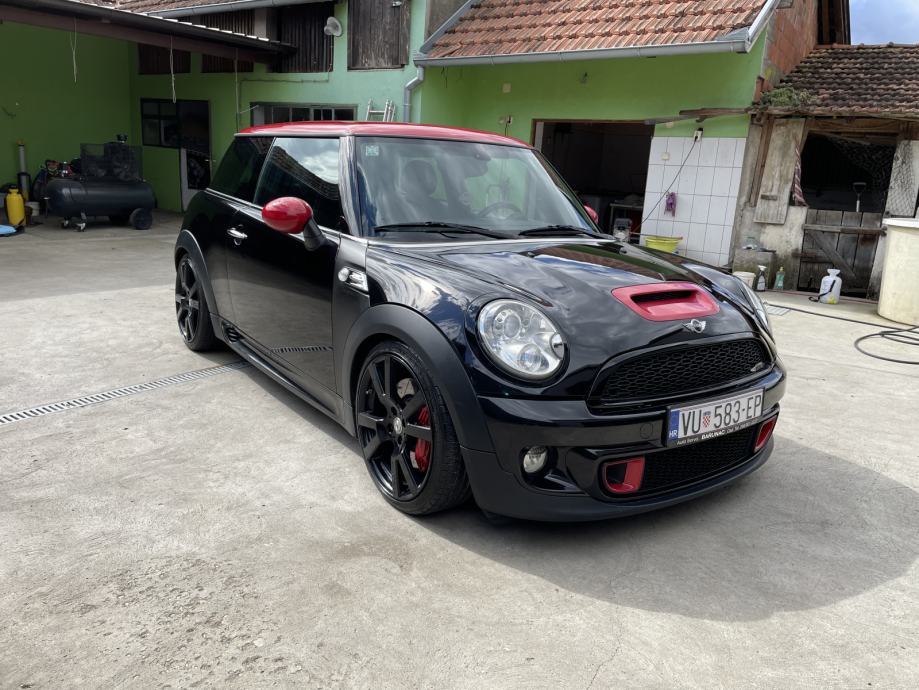 MINI Cooper JCW Akrapovic Harman Kardon, 2011 god.