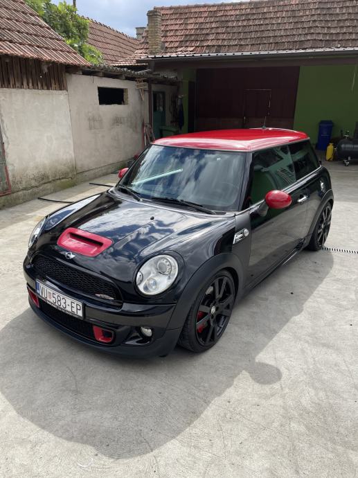 MINI Cooper JCW Akrapovic Harman Kardon, 2011 god.