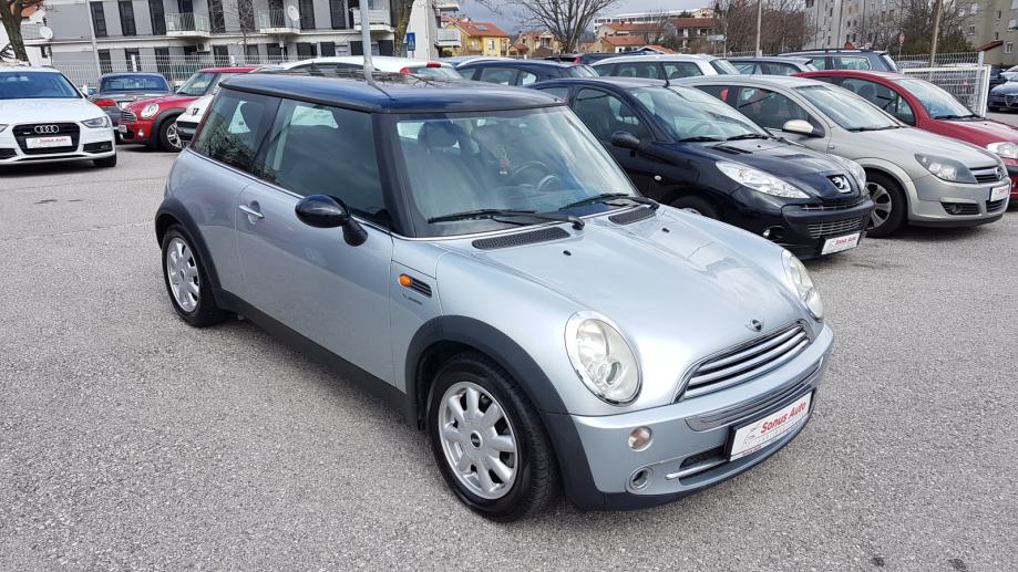 MINI Cooper Mini One, 2004 god.