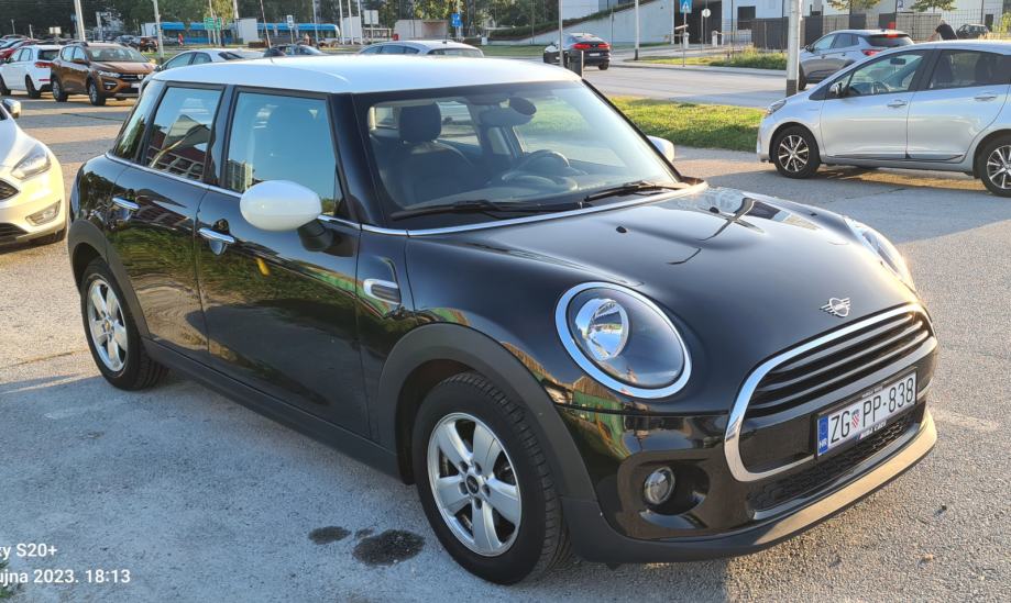 MINI Cooper ONE-2019- 51 000KM-PDV-GARANCIJA-5VRATA-, 2019 god.