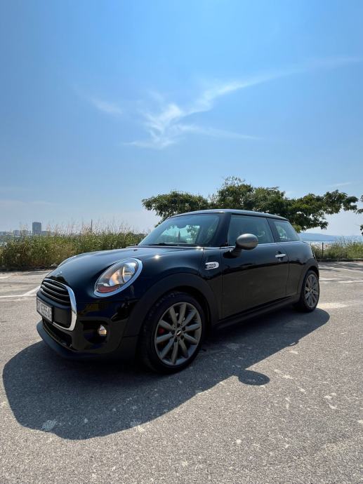 MINI Cooper One D, 2016 god.