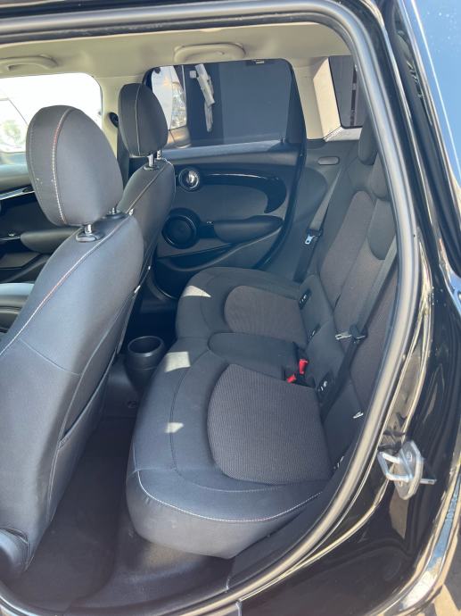 MINI Cooper ONE, 2015 god.