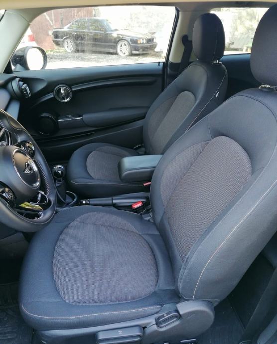 MINI Cooper One, 2015 god.