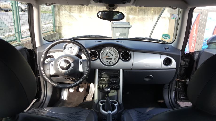 MINI Cooper R50 1.6, 2003 god.
